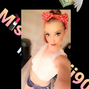 MissBlondii | DommeLink