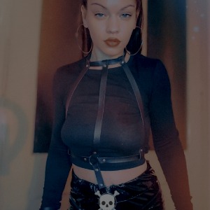 Goddess JoleneG Findom | DommeLink